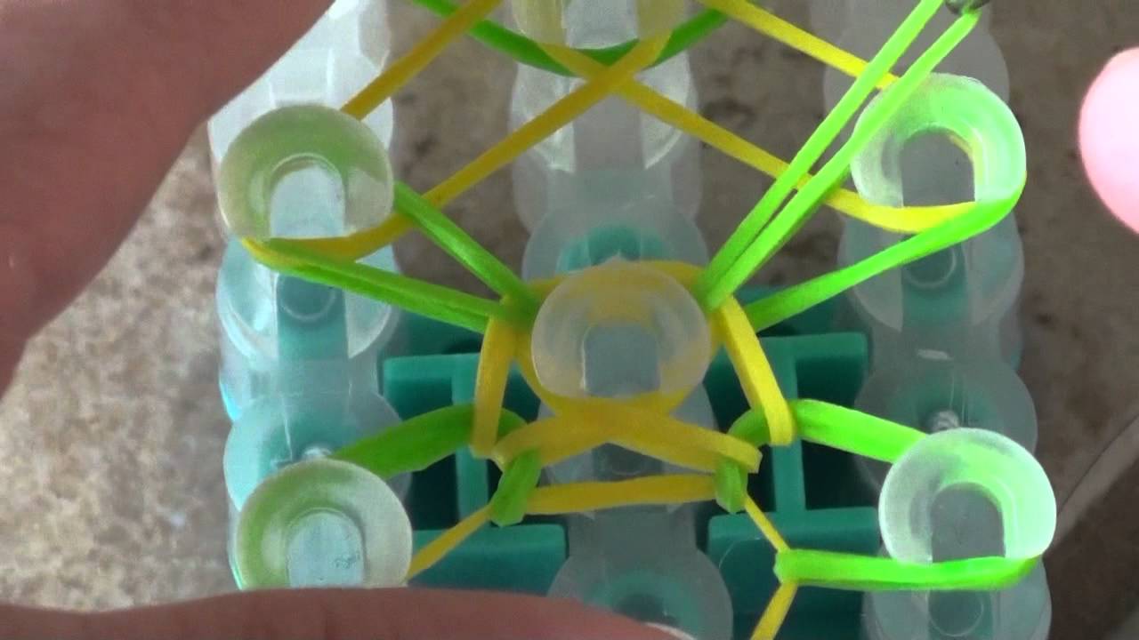 (OLD) Lesson 2: "Diamond" pattern rubber band bracelet - YouTube