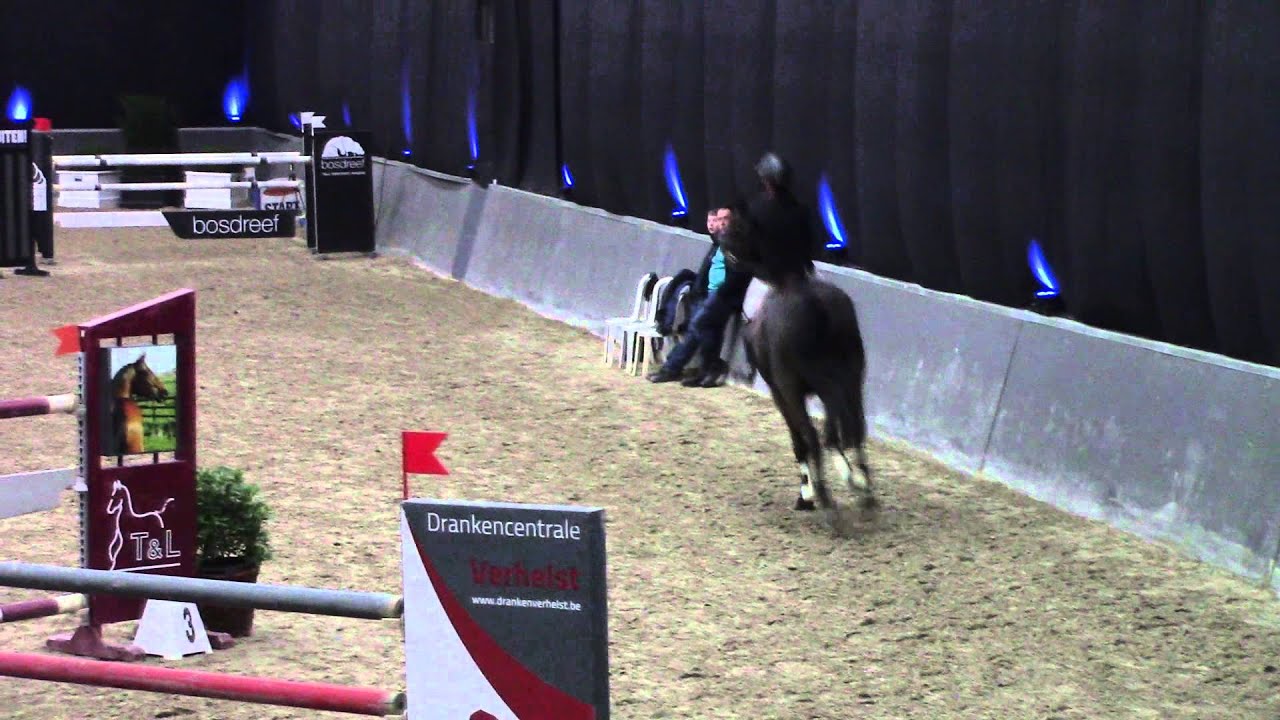 J4V GP 1m45 - YouTube