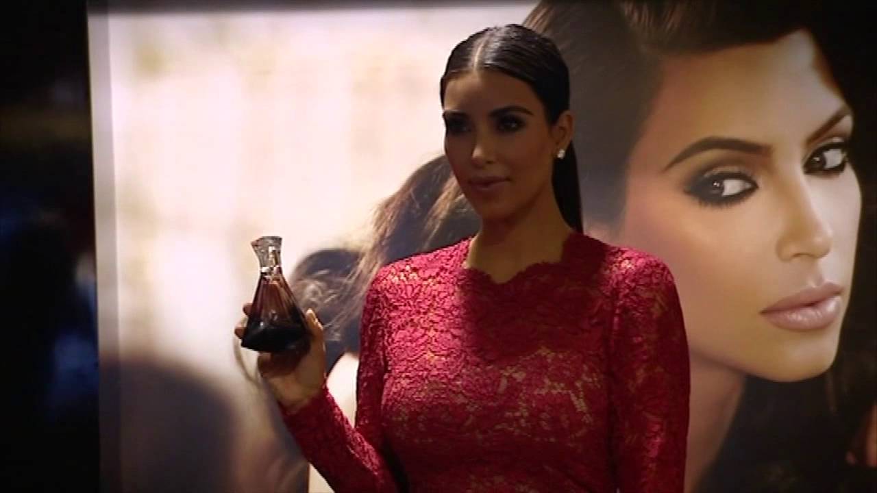 Kim Kardashian UK Fragrance Launch - Xposé - YouTube