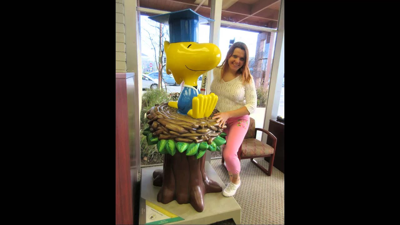 Peanuts Statues and the Missy in Pictures Vlog 6 - YouTube