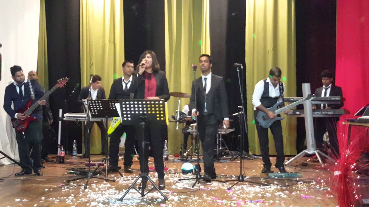 Gayuu gee live at Monza - Diana peiris - YouTube