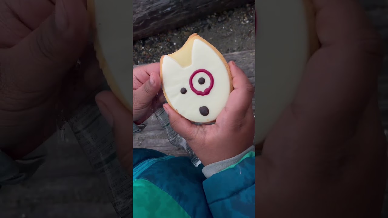 Bullseye Cookie @target @starbucks #short - YouTube