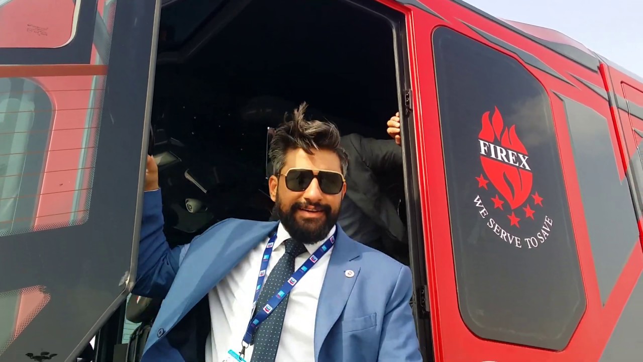 LION CLASS ARFF 8X8 - FIREX 's Ahmad Hussein Demonstrates the Volkan ...