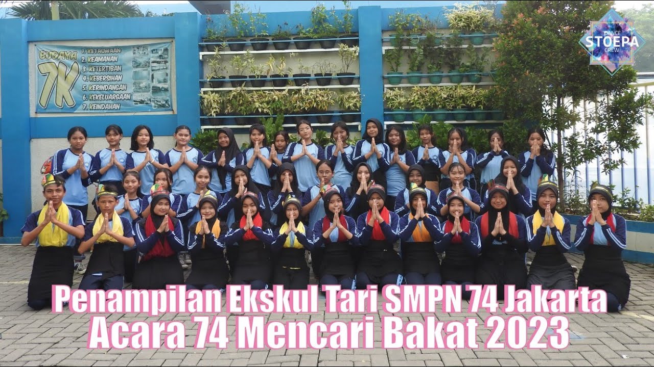 Penampilan Ekskul Tari SMPN 74 Jakarta (74 Mencari Bakat 2023) - YouTube