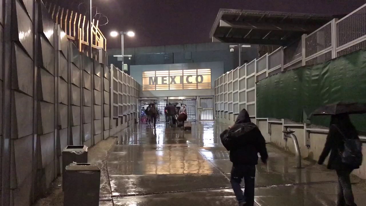 San Diego-Tijuana Border Crossing Video - YouTube