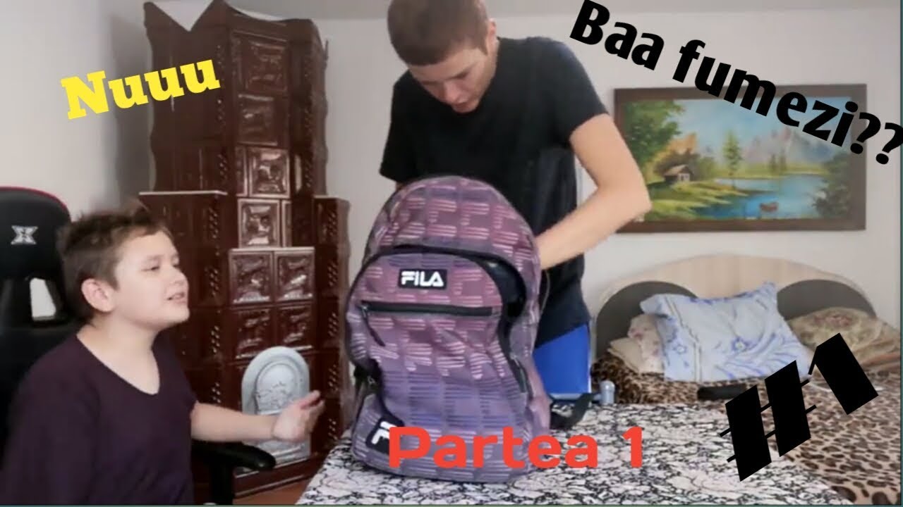 Alex Fumeaza?! | Funny Moments | Andrei Farcas | Partea1 - YouTube