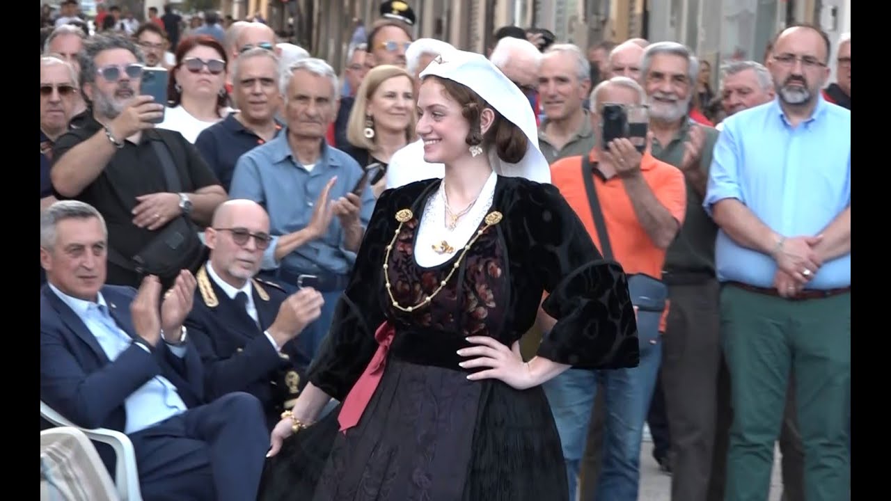 Festival del costume tradizionale calabrese - YouTube