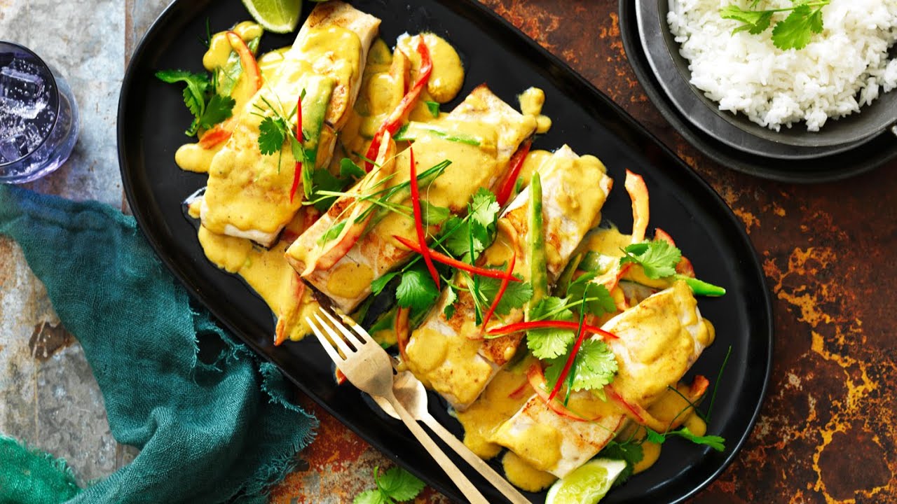 Easy Yellow Thai Fish Curry - YouTube