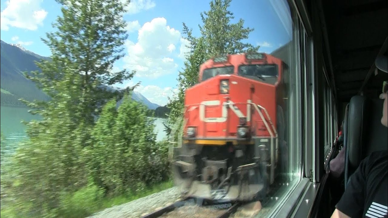 CN Train Spotting HD: 1 Unit Wonder | CN 2292 Leads Mixed (147 Cars) At ...