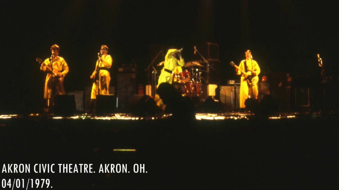 Devo - Akron Civic Theatre (Akron. OH. 04/01/1979) - YouTube