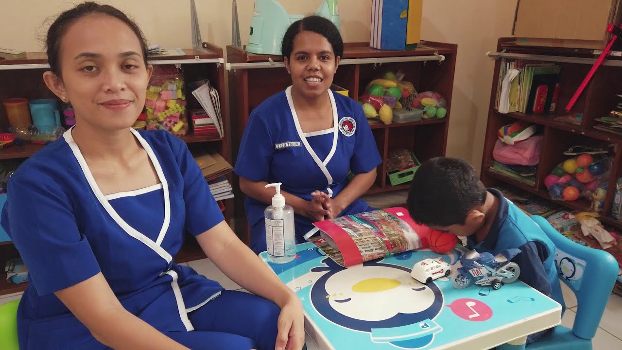 Terapi bermain - YouTube