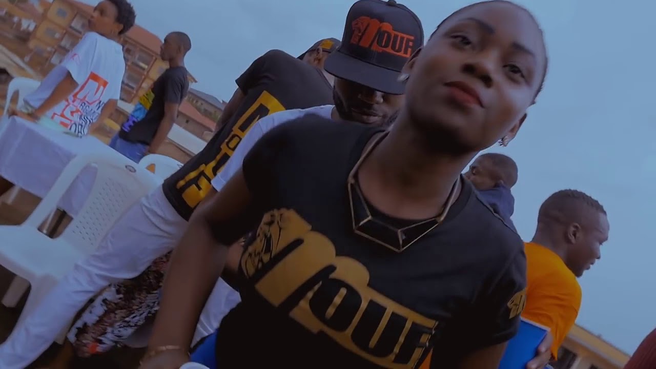 MAAHLOX LE VIBEUR '' VOICI ALORS LA BOSSE '' clip officiel by R TALLA ...