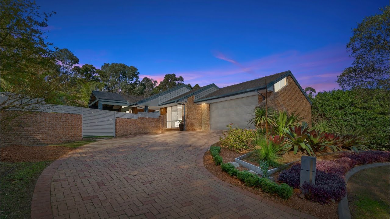 15 Jane Place, Cecil Hills - YouTube