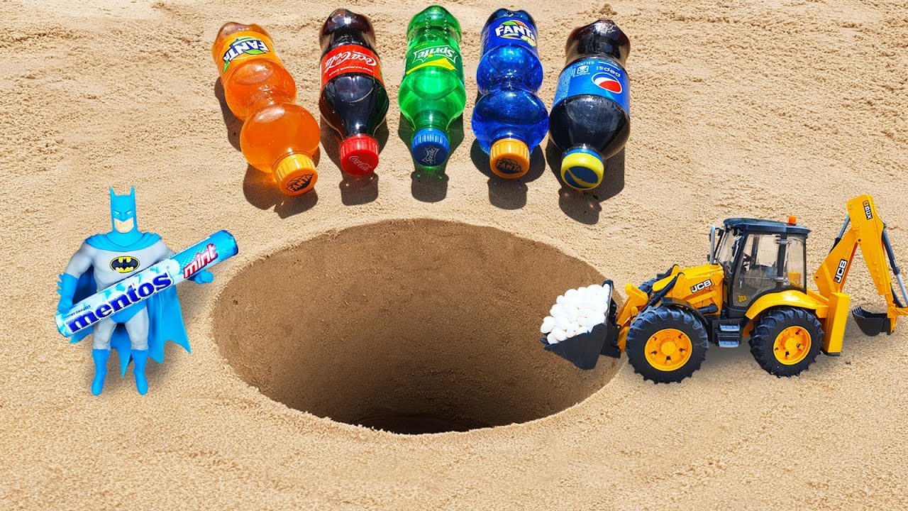 BATMAN vs Coca-Cola, Fanta, Pepsi, Sprite and Mentos - YouTube