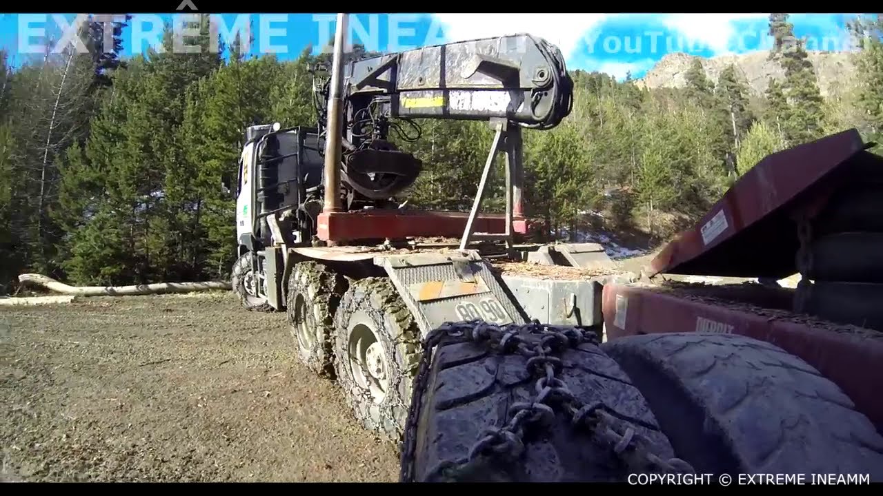 EXTREME VOLVO FH GRUMIER MONTÉE SUR PISTE DE GLACE , LOGGING TRUCK ICE ...