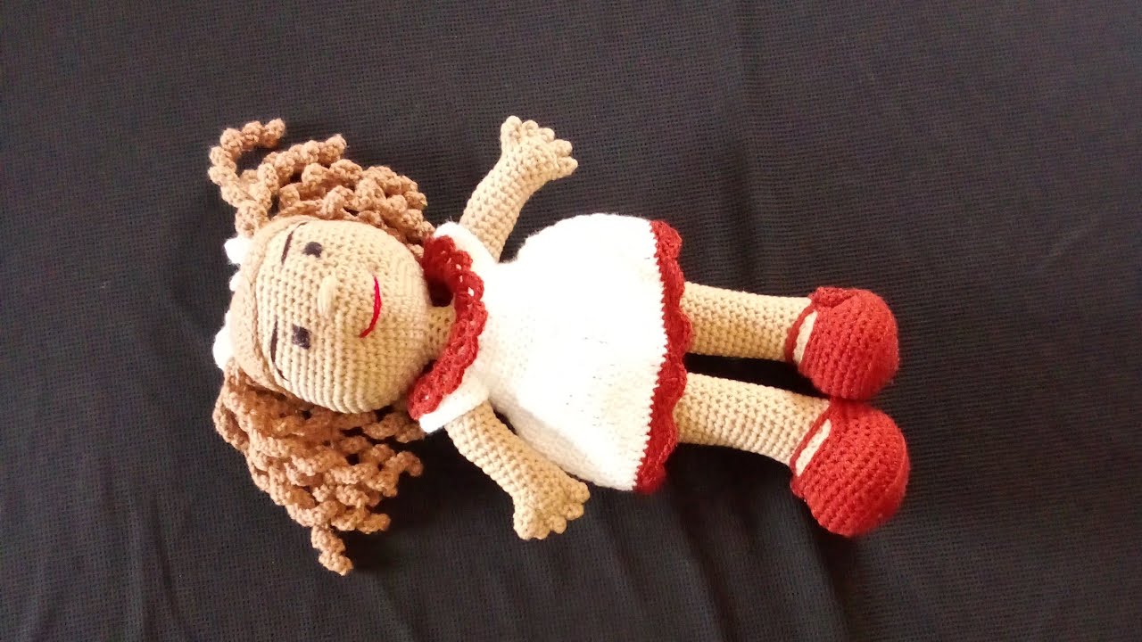 Crochet Mini doll - YouTube