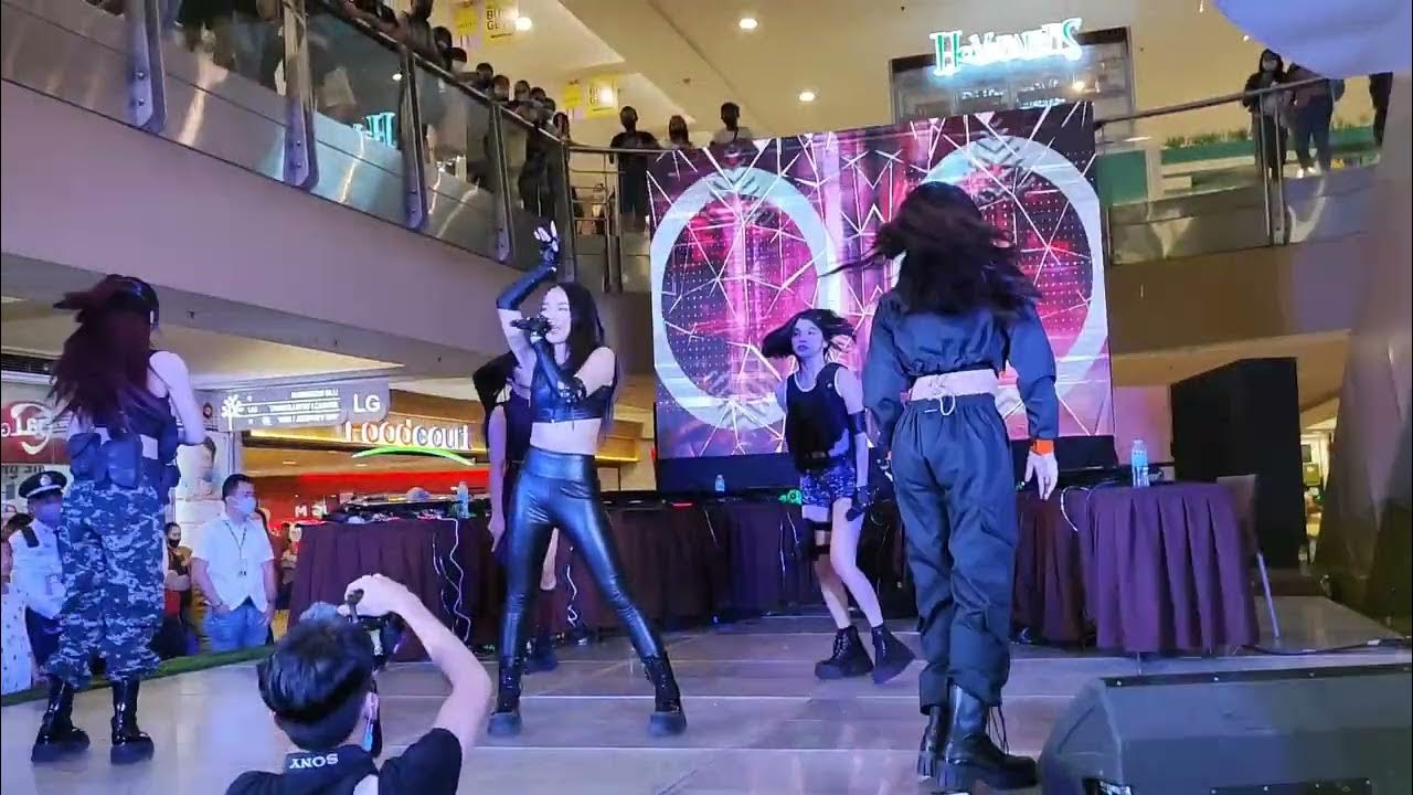 KAIA - BLAH BLAH (LIVE IN SM CITY CEBU) 11052022 - YouTube