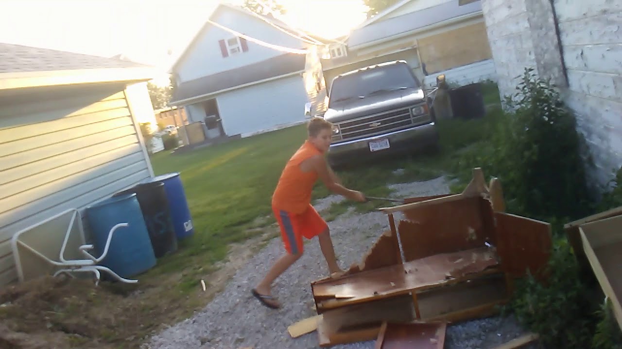 Smashing stuff part 7 - YouTube