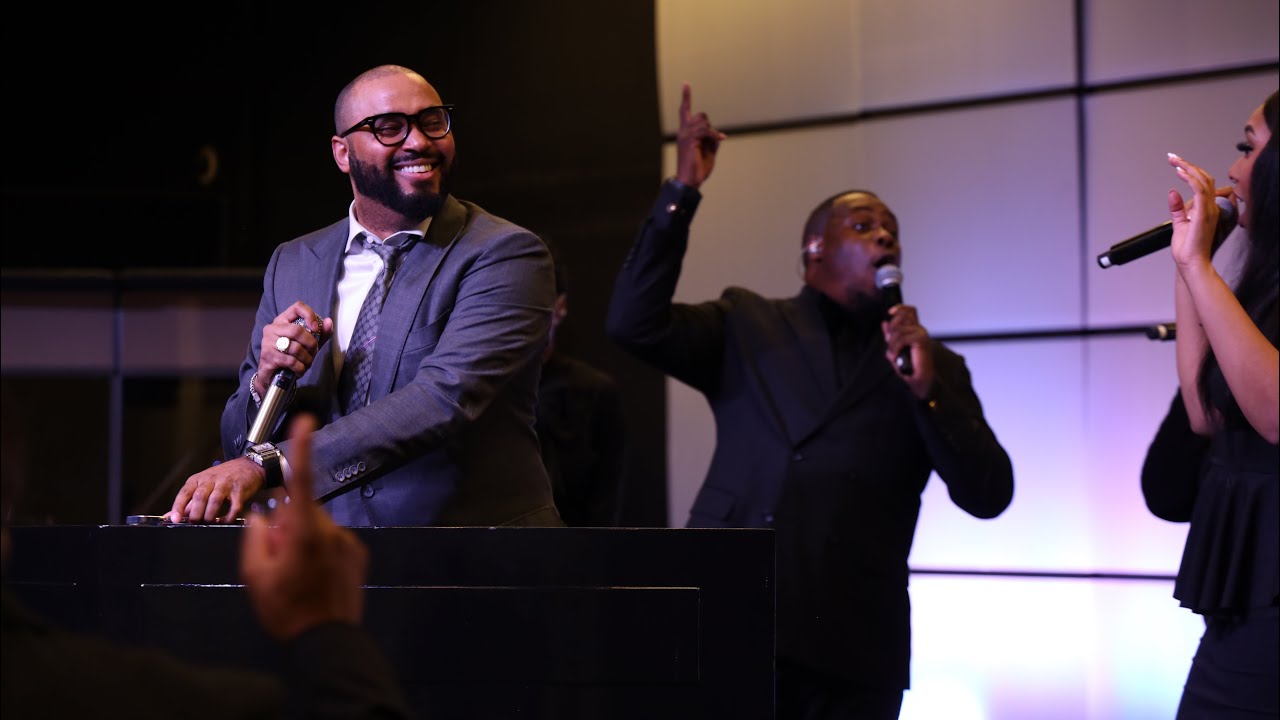 🔥 “He Told Me To Do It” | Mark Moore, Jr. & Spirit And Truth Mass Choir ...