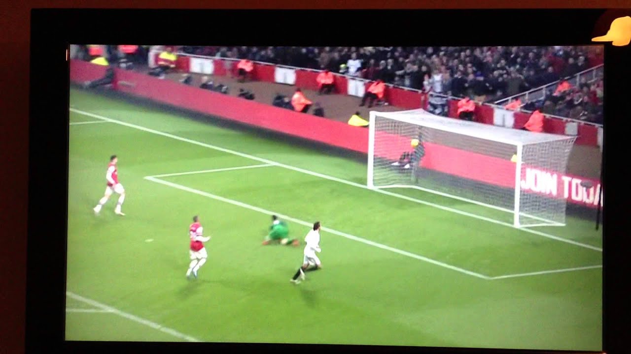 Swansea city michu vs Arsenal - YouTube