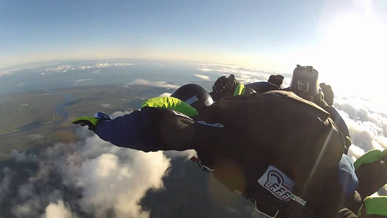 My first skydive (Iceland) - YouTube