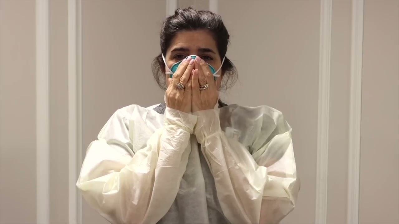 Donning and Doffing an N95 Respirator - YouTube