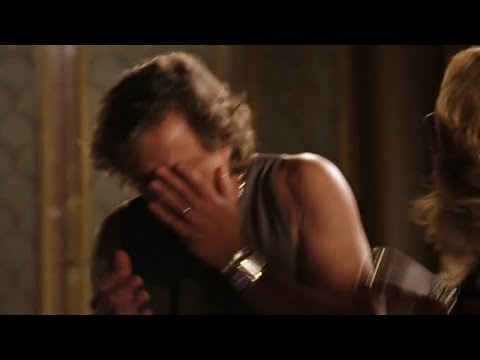 Avenida Brasil - Ivana da um tapa em Max