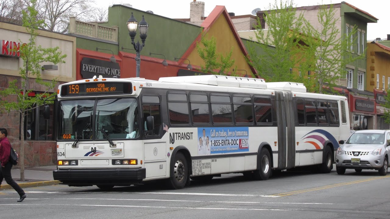 NJT Neoplan AN459 #9634 on the 156 to Englewood Cliffs via Park Avenue ...