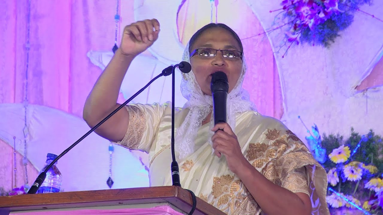 Sis. Esther Rani (God's Servant) Bible Message On 31st December 2015 ...
