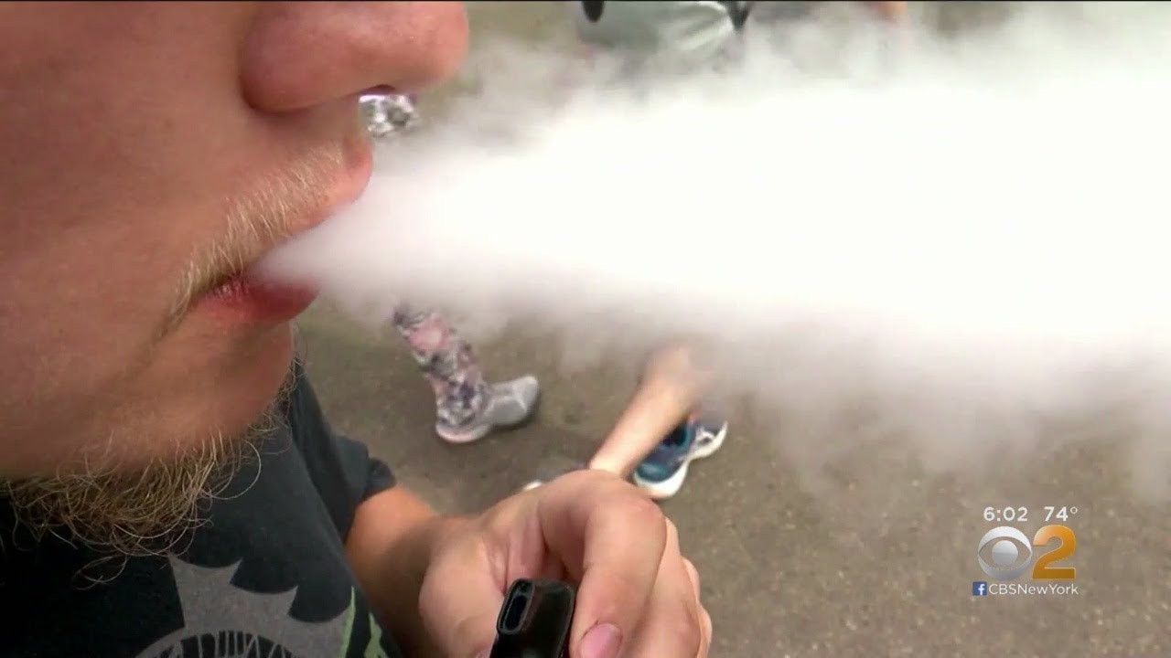 New York Joins CDC, Urges People To Stop Vaping - YouTube