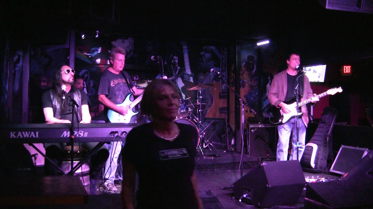 Avner Levy - Live at KJ Farrell's - "I Saw Her Standing There" - 09/22 ...