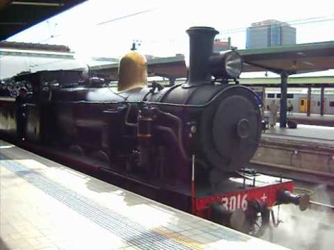 Steam Locomotive 3016 - YouTube