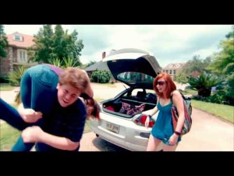 As Aventuras de Um Virgem - Trailer