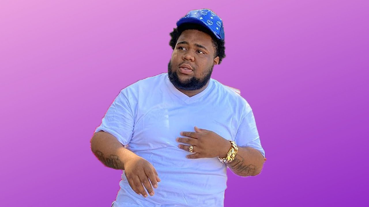 Rod Wave Falls On Stage (View From All Angles) - YouTube