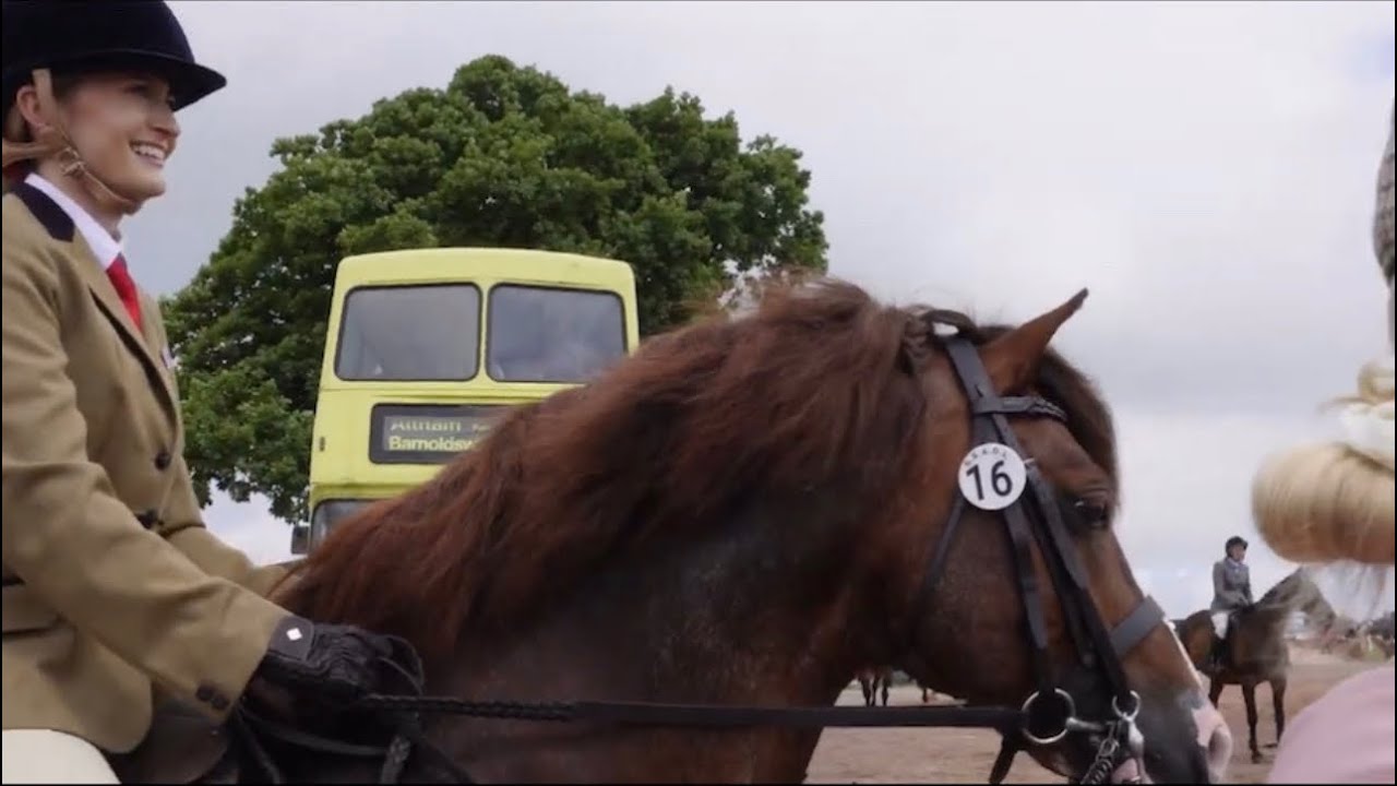 COMPETITION WEEKEND | London Horse Show Qualifiers Continue! Scarlet ...