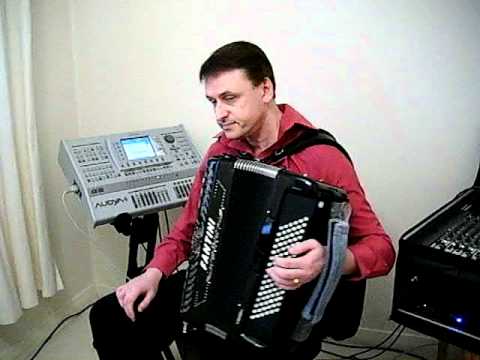 Ketron Audya 4 Styles Demo - YouTube