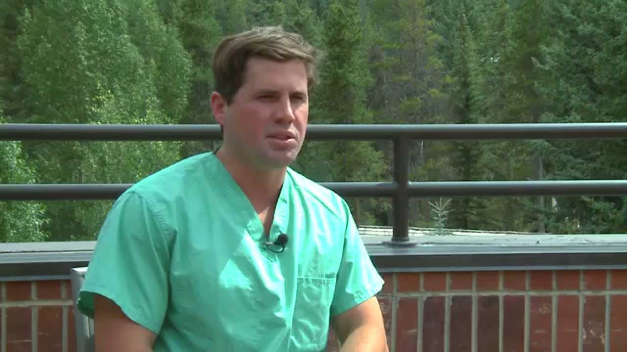 The Steadman Clinic 2015-2016 Sports Medicine Fellow Alex Vap - YouTube