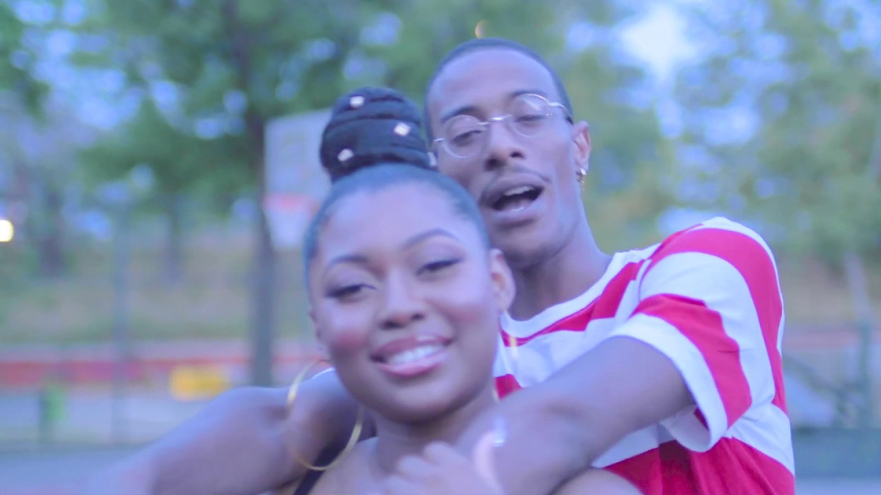 WIZARD KELLY (feat Riz Allah & History) [OFFICIAL VIDEO] - YouTube