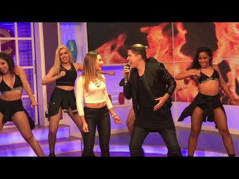 CHICA MALA - DENNIS FERNANDO Y LA DIABLITA EN VIVO ( JOHANA FADUL)
