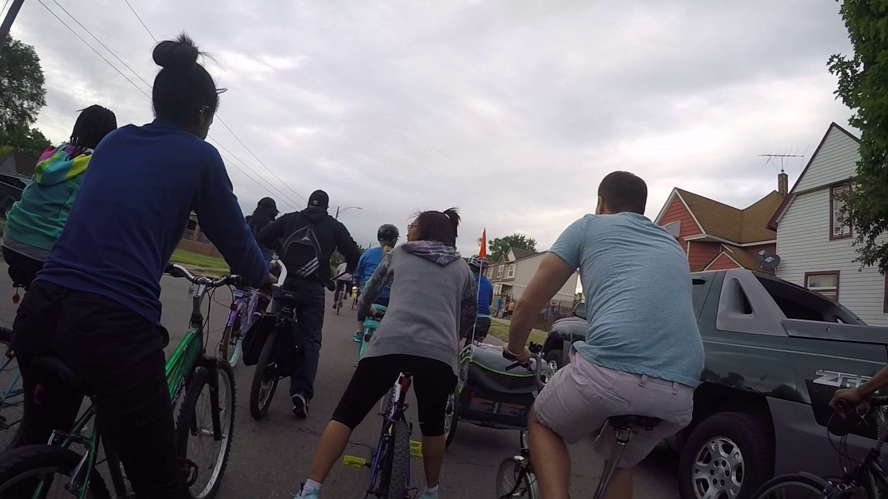 Detroit Slow Roll June 2016 - YouTube