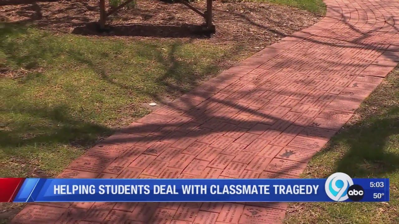 Helping students deal with classmate tragedy - YouTube