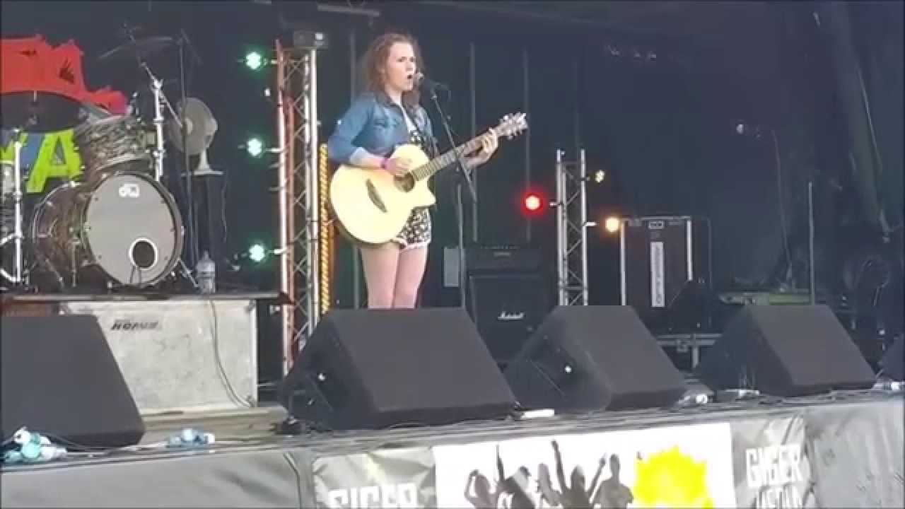 Katie Lyle Knipfest June 2015 - YouTube