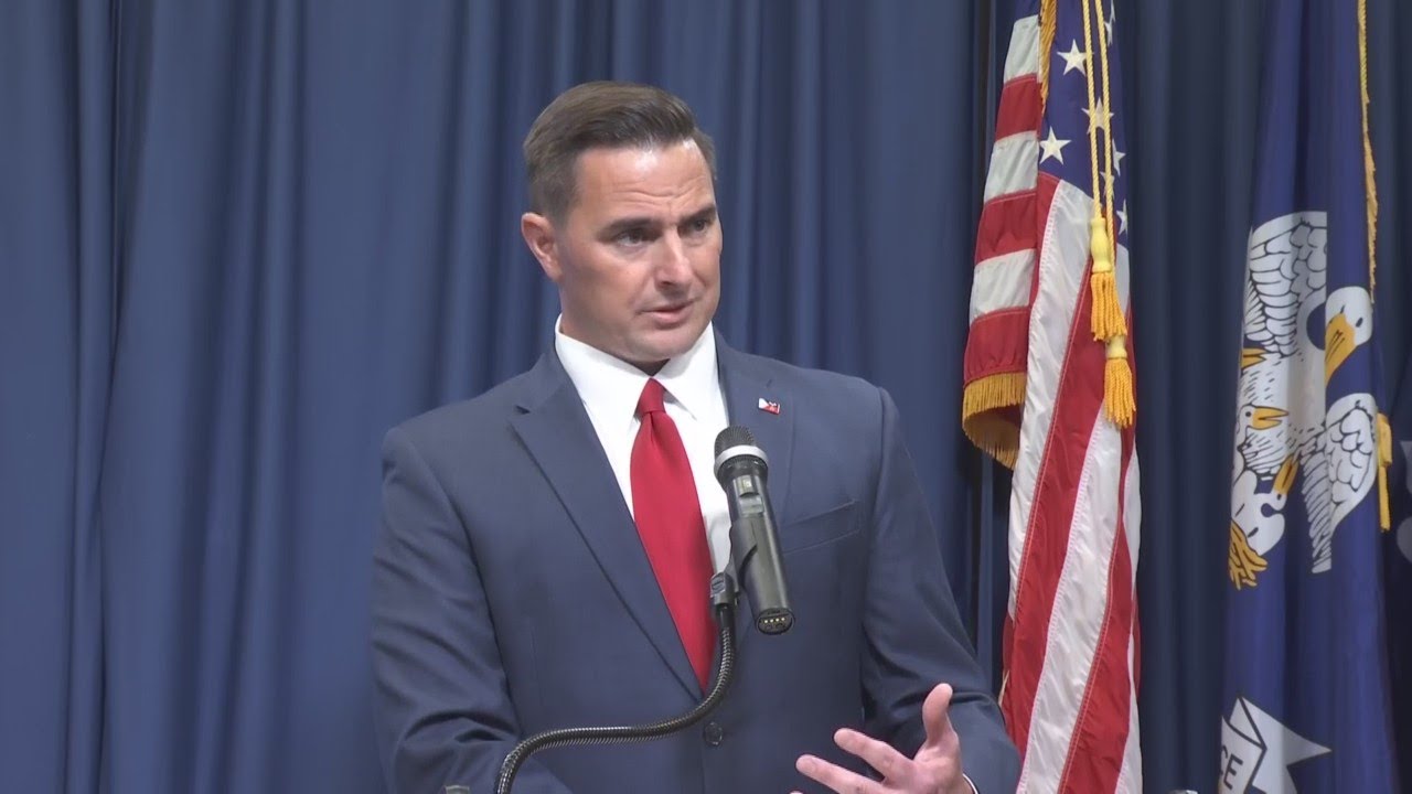 Lafayette Mayor-President Josh Guillory addresses public after rehab ...