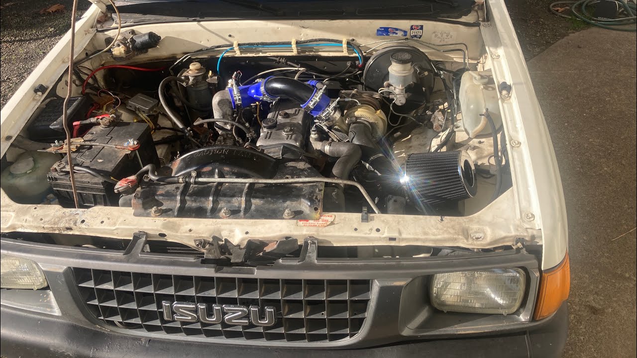 Isuzu 4fb1 He211w turbo Pup pickup 5 speed - YouTube