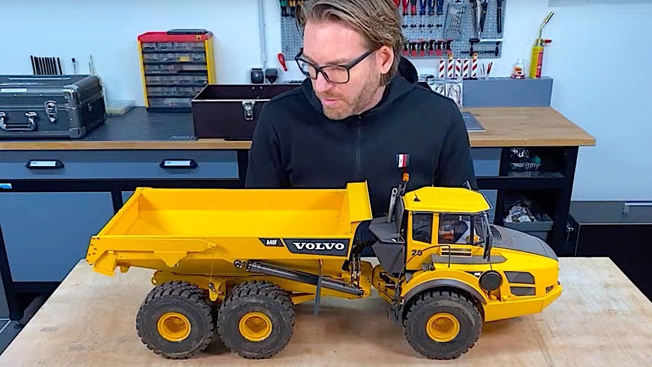 LIVESTREAM AWESOME RC VOLVO A40F DUMP TRUCK made by THS SEIPT - YouTube