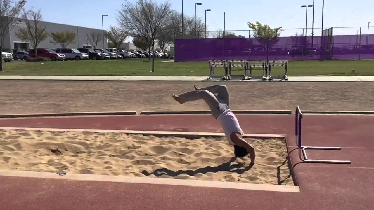 Long jump EPIC FAIL!!!! - YouTube