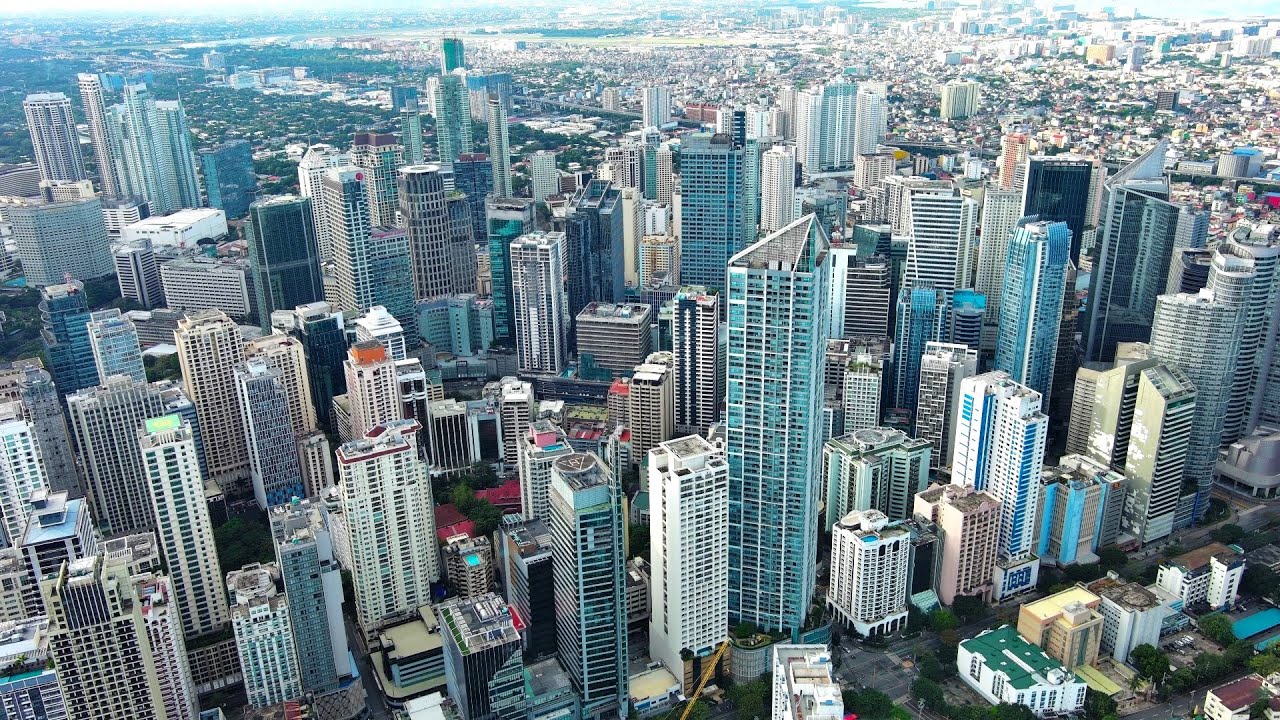 My Perspectives: Christmas Morning in Makati CBD and Rockwell, Metro ...