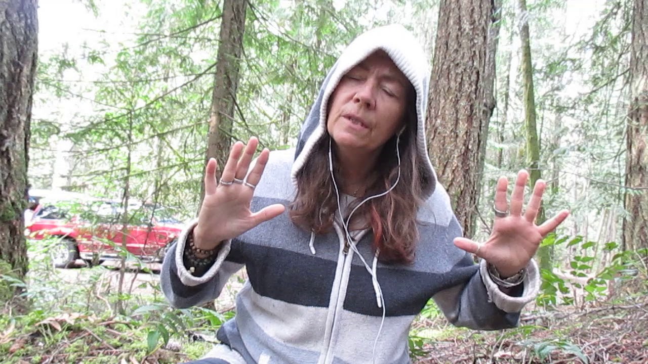 AARON-Lacey channeling Messages of LOVE from Beyond - YouTube