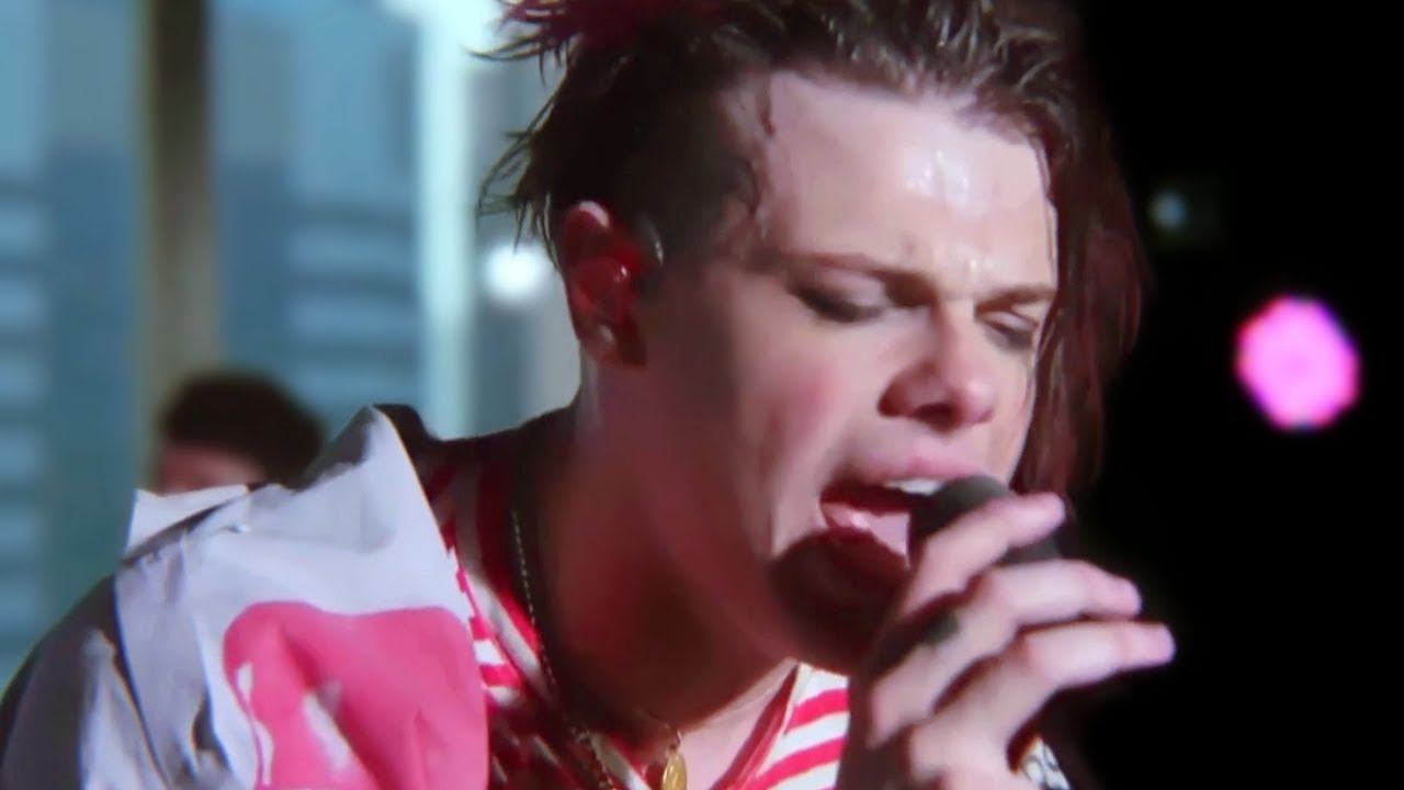 YUNGBLUD - Anarchist (Music Video) - YouTube