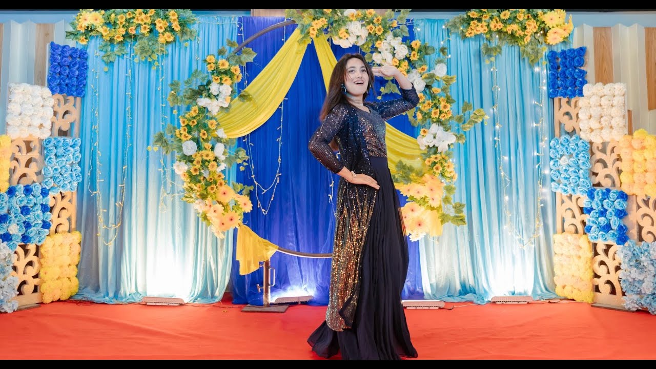 Aaja Nachle | Dance cover by Achal | Wedding Dance Cover | Bangladeshi Holud Night - YouTube